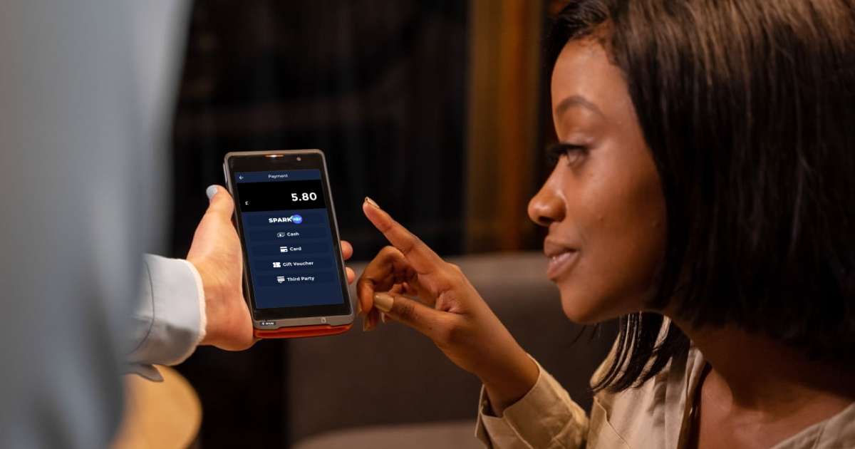 Simplified Payments: Selecting the Right Card Machine for Your Business